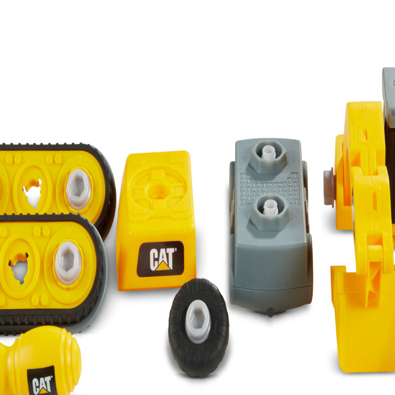 Cat® Build Your Own Junior Crew Excavator – CAT